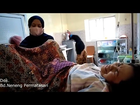 perjuangan seorang ibu melahirkan anak ke 3 (part 1)
