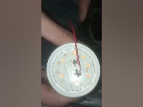 Як підключити лампу 220 вольт від акумулятора шуруповерт 14 вольт - YouTube