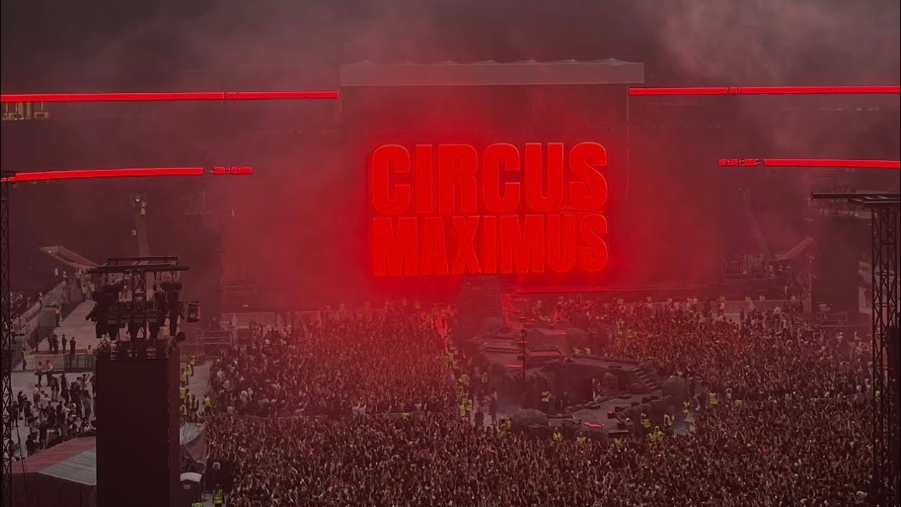 TRAVIS SCOTT CIRCUS MAXIMUS TOUR LONDON IN 4K - YouTube