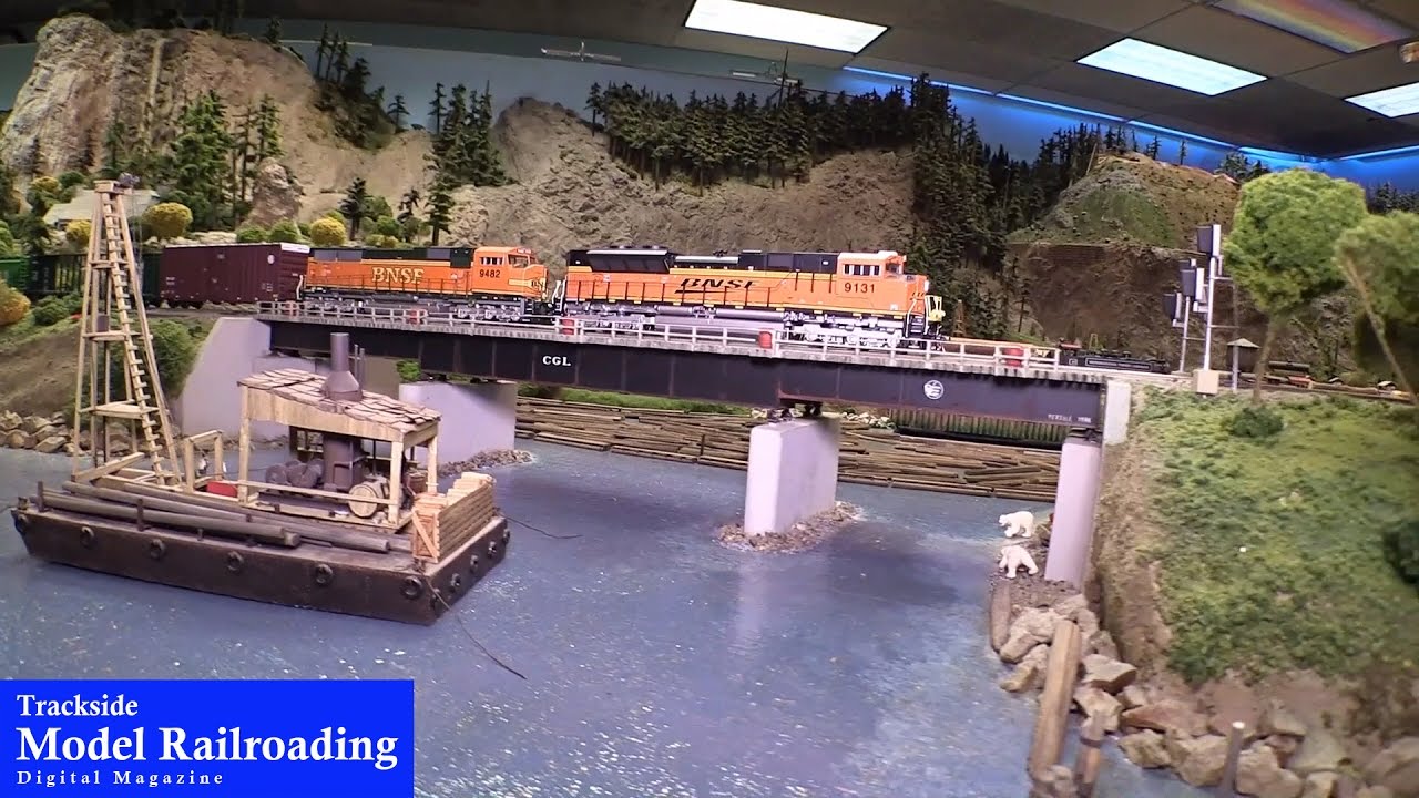 BNSF on the Columbia Gorge Lines Model Railroad Club (CGMRRC) - YouTube