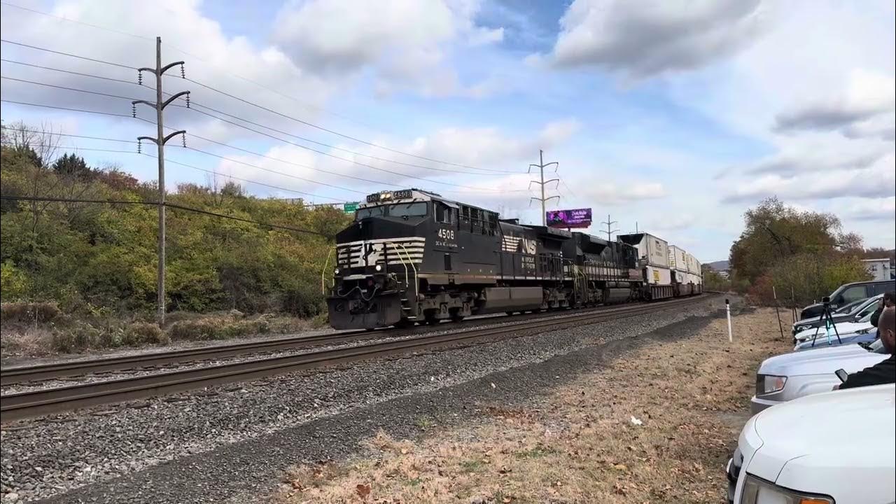 P224 horn on NS 4508 - YouTube