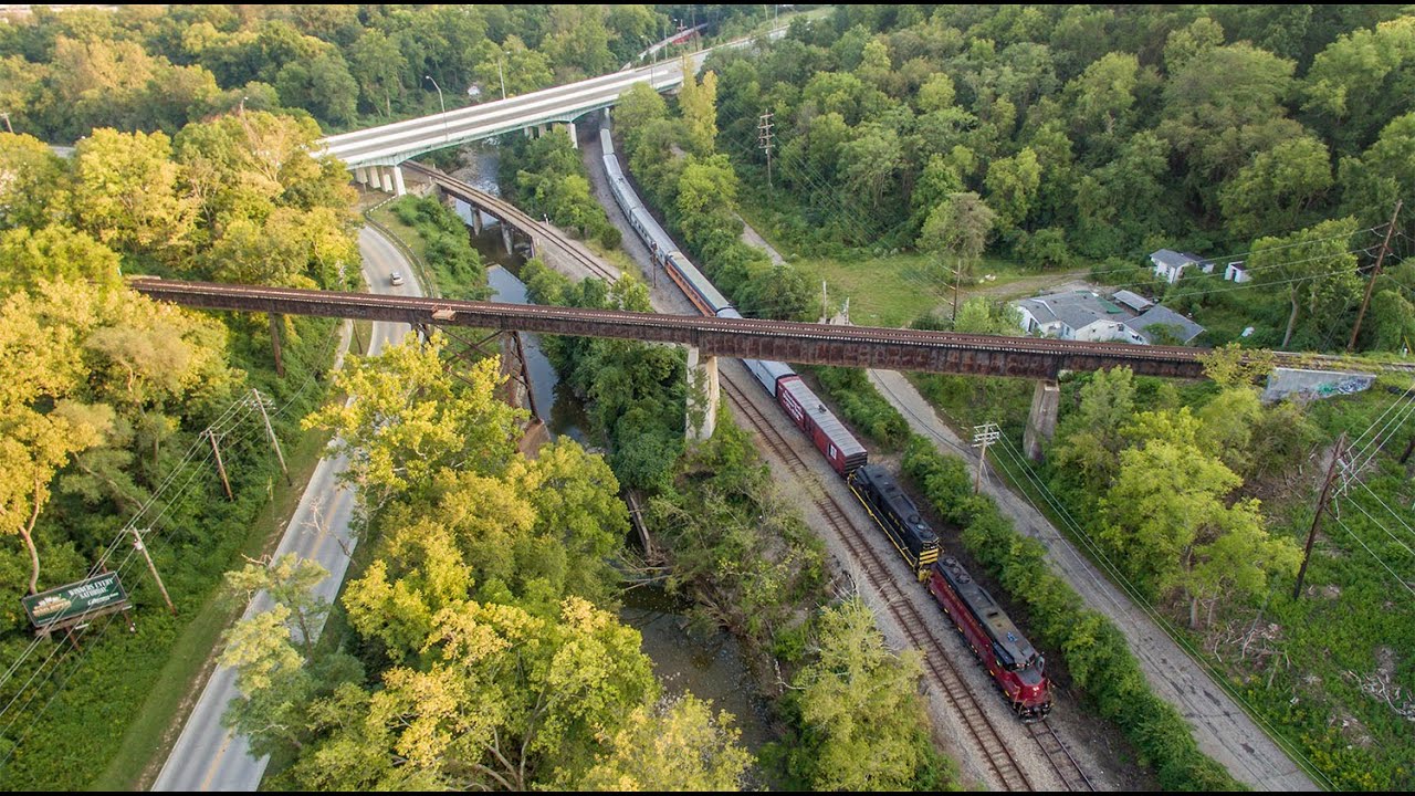Cincinnati Passenger Trains - LM&M, Fireworks, & AAPRCO Special (Drone ...