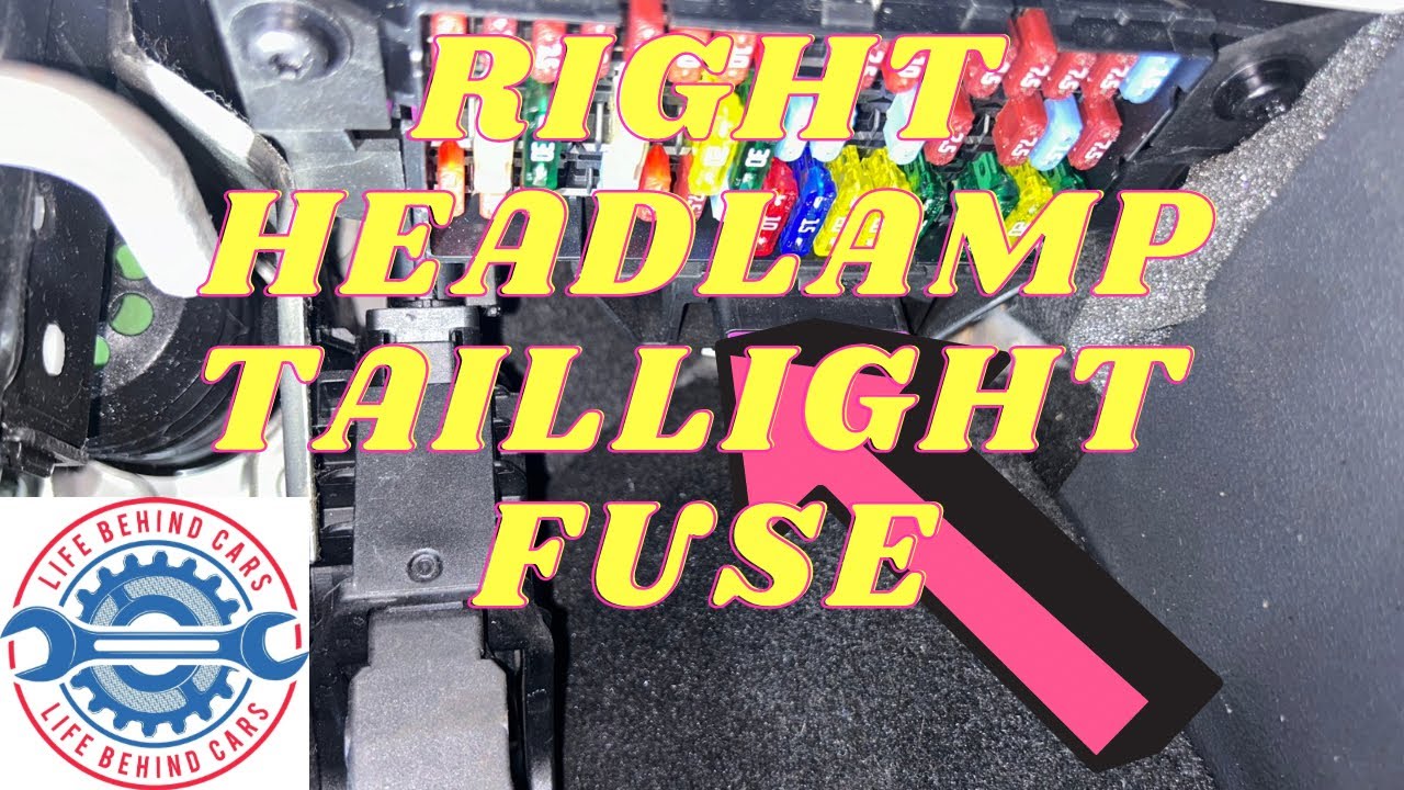 W UP Petrol 2011-2020 Right Headlight & Tail Light Fuse Location - YouTube