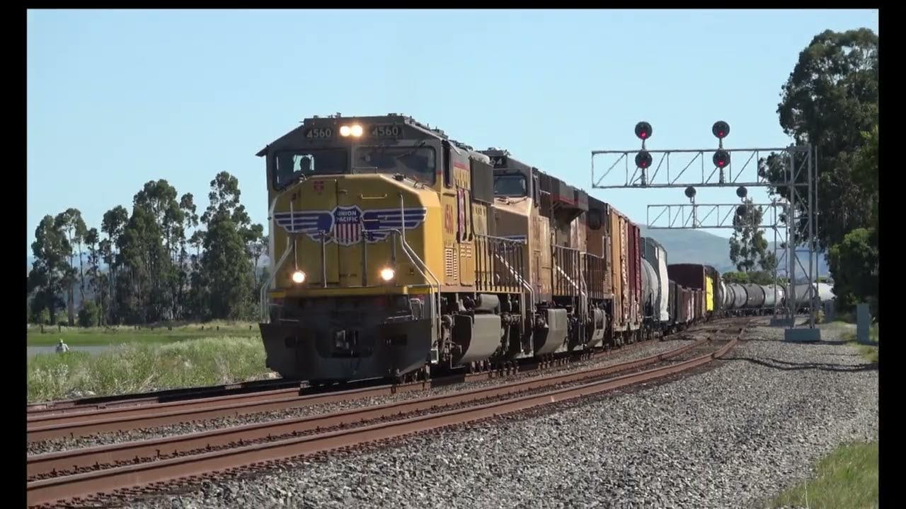 UP 4560 with the MRVOA 09may24 - YouTube