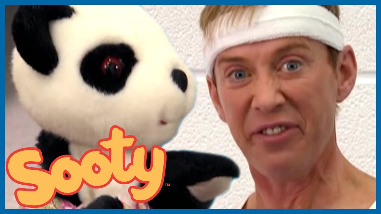 Vaulting Through the Air | The Sooty Show - YouTube