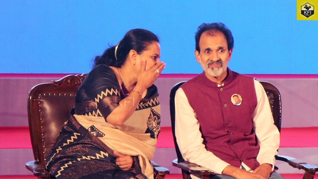 Ashwini Puneeth Rajkumar At Dr Rajkumar Academy Function | Raghavendra ...