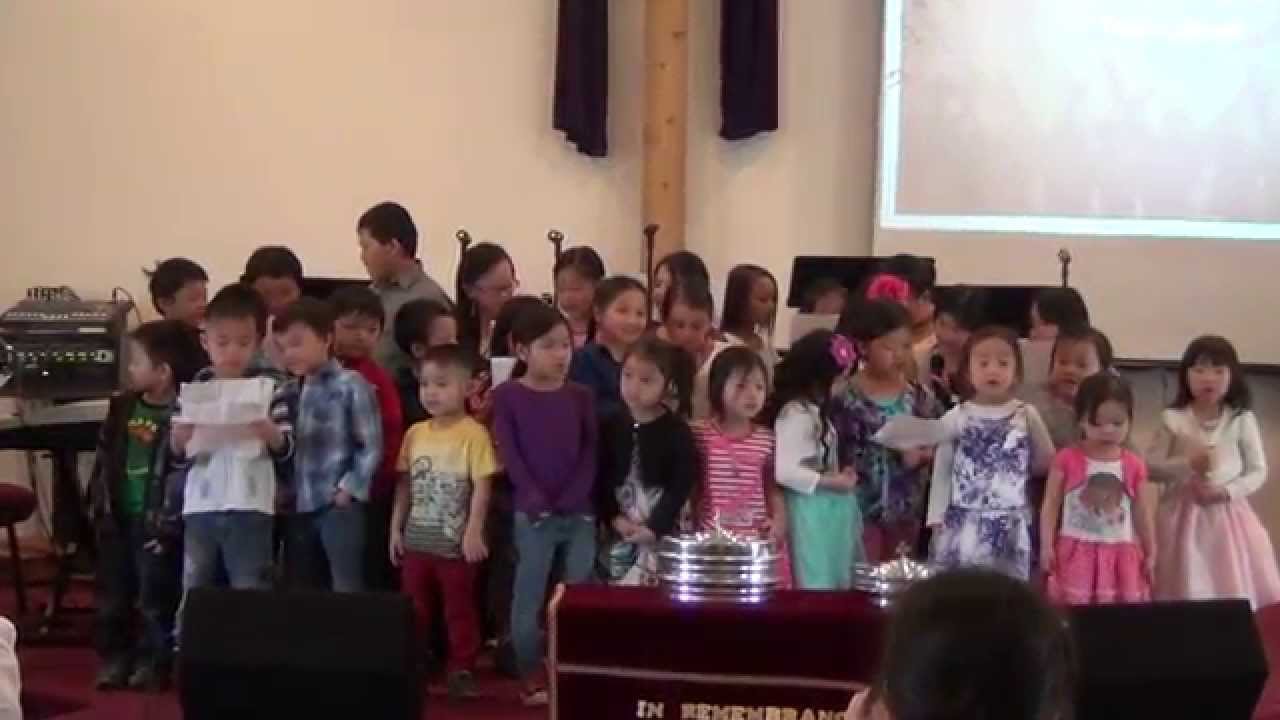 Hmong Christian Church Kids sing Jesus Loves Me!!! - YouTube
