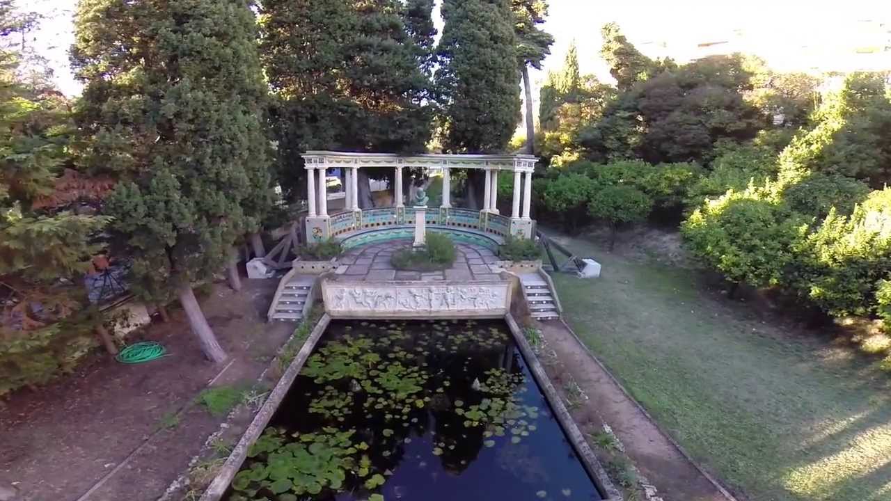 Jardin Fontana Rosa - YouTube