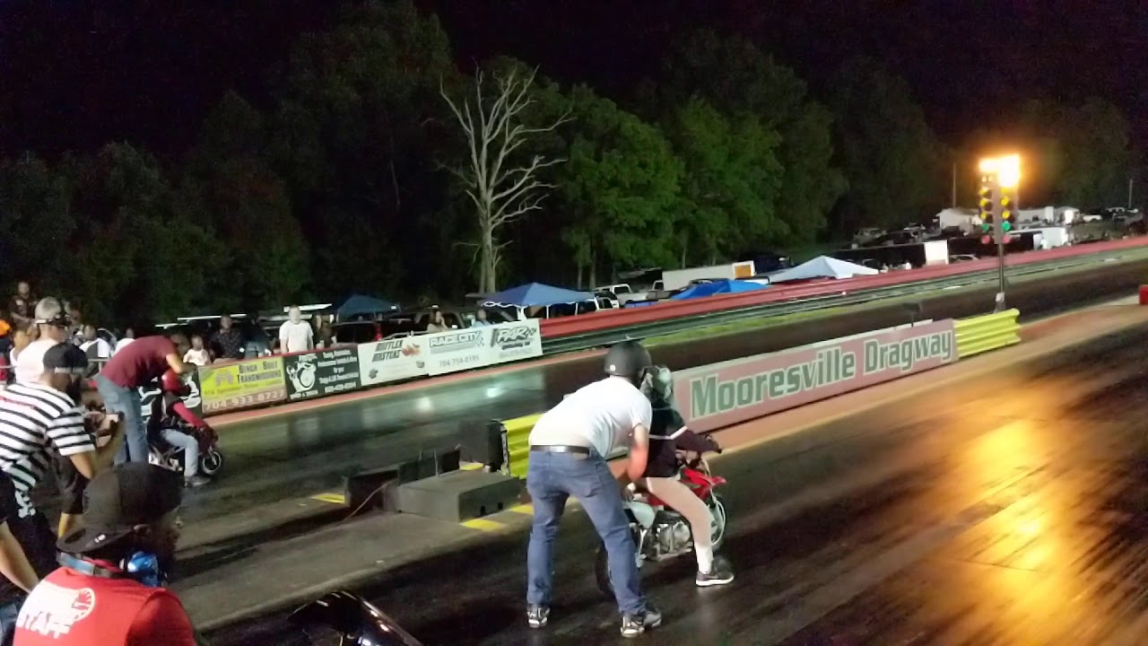 5-30-20 Mooresville Dragway TeamGrudge 2 little kids race on gas bikes ...