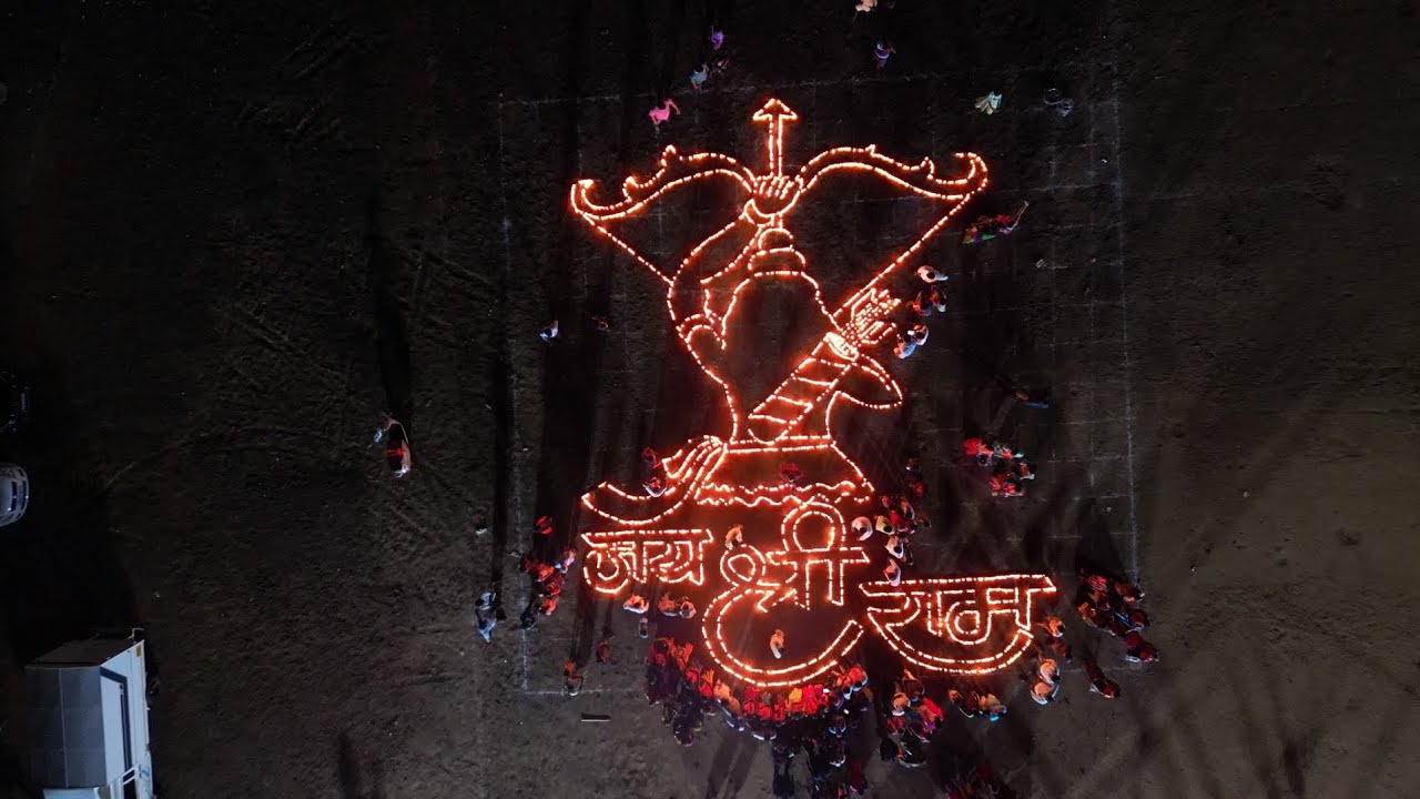 Dr. Deviya Rane with her karyakartas illuminated outline of Lord Shri ...