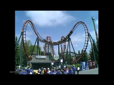 The Bat, Paramount Canada's Wonderland 2001. - YouTube