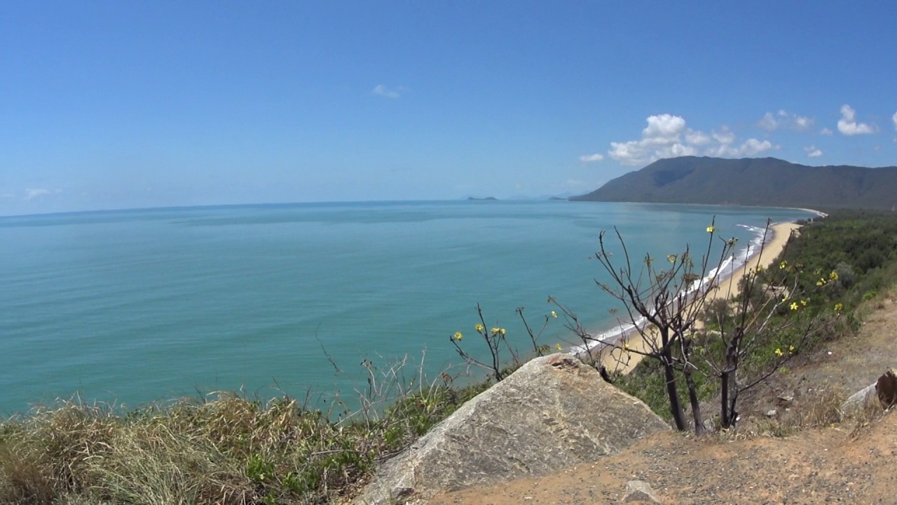Rex Lookout Captain Cook Highway betwen Cairns and Port Douglas - YouTube