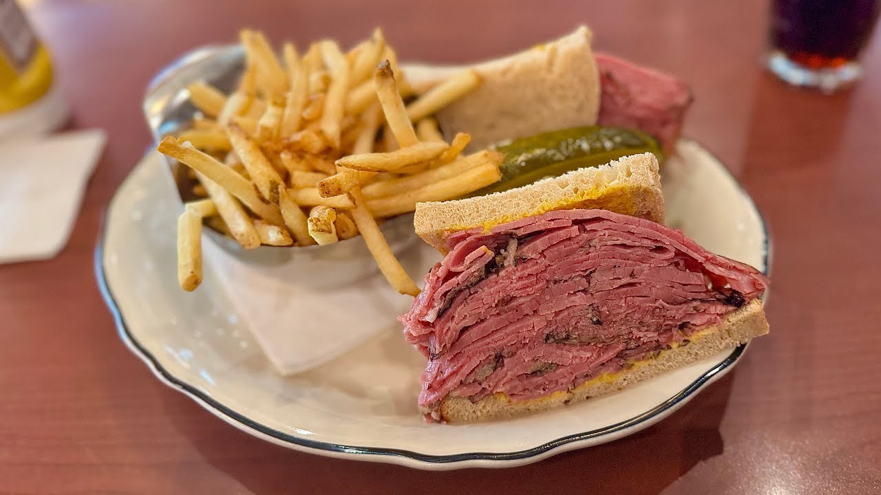The REAL Smoked Meat Sandwich! Reuben's Deli and Steakhouse Review ...