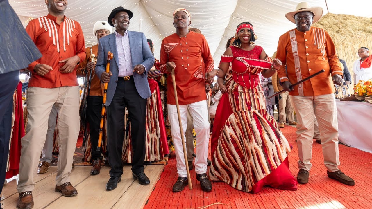 WATCH PRESIDENT RUTO AND DP GACHAGUA DANCING AT BETTY MAINA AND ERCI ...