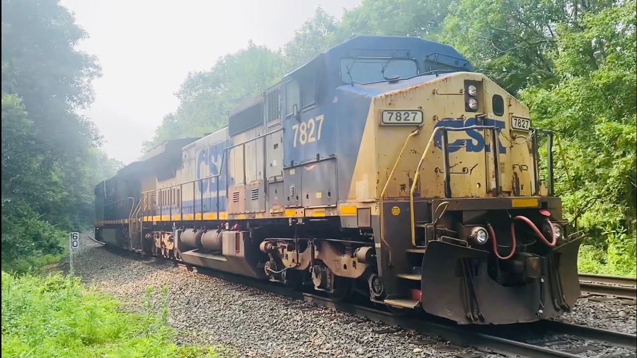 The great train chase of a YN2 dash 8 widecab from Spencer MA to Charlton MA - YouTube