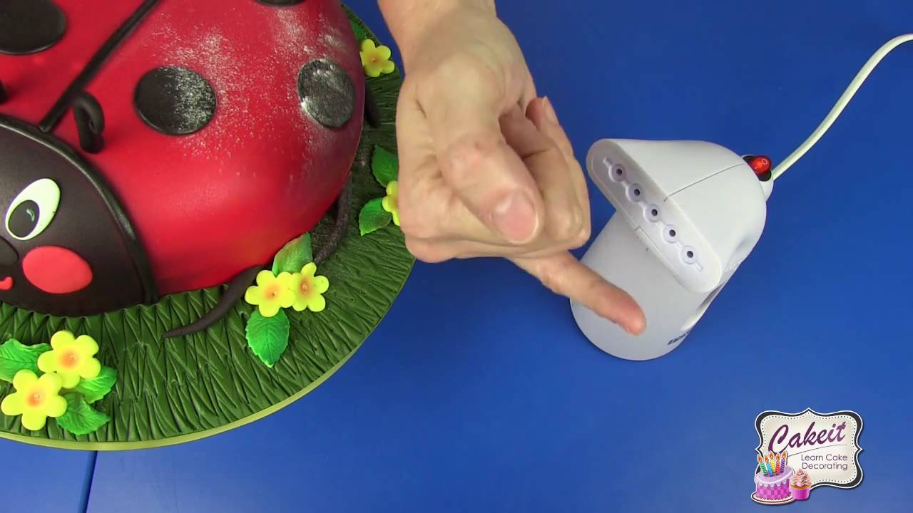 How to Use PME Cake Steamer - YouTube