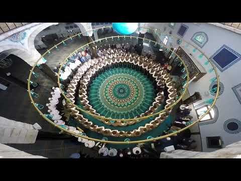 Muhteşem zikir meclisi.Allah diyen yorulmaz.Sonuna kadar izleyin lütfen.
