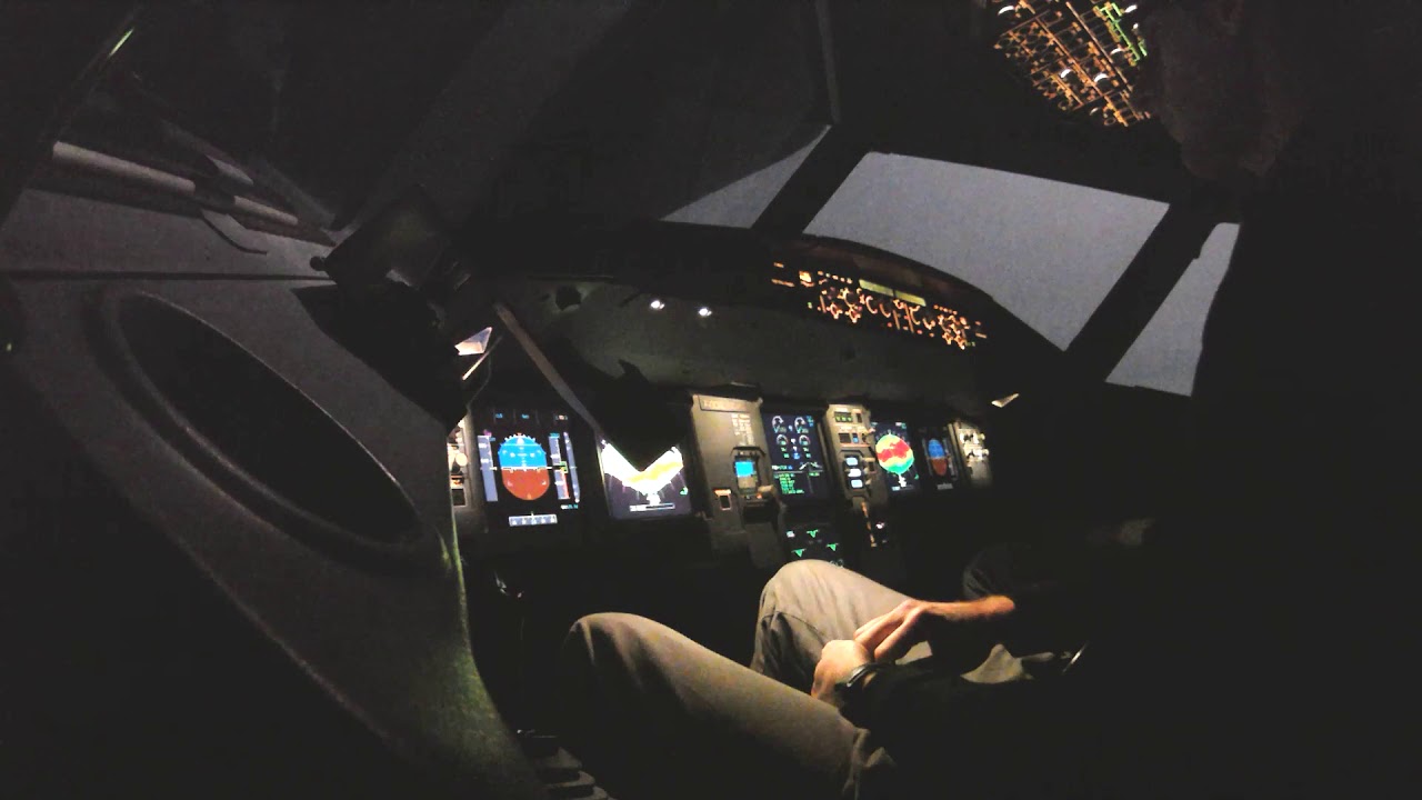 A320 Full Motion Sim - Takeoff into Thunderstorm/Windshear - YouTube