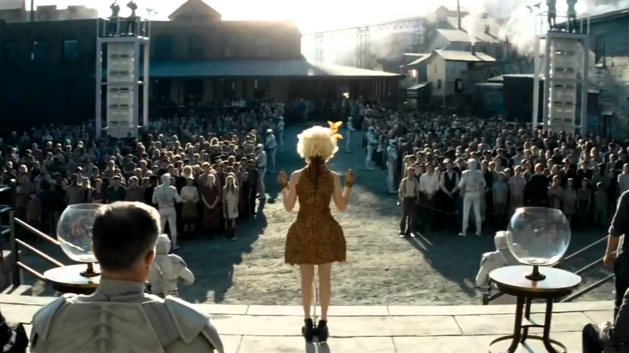 The Hunger Games: Catching Fire - New Trailer #2 HD (2013) - YouTube