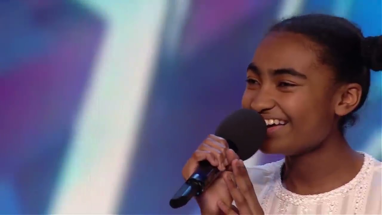Jasmine Elcock gets golden buzzer from Simon on BGT. - YouTube