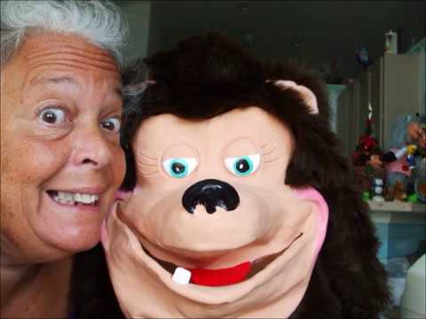 PART 1 OF THE MAKEING OF MY LIFE SIZE BILLY BOB - YouTube