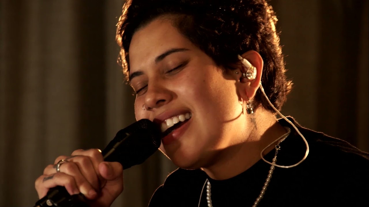 ANA GABRIELA - LIVE (ALBÚM ANA) - YouTube