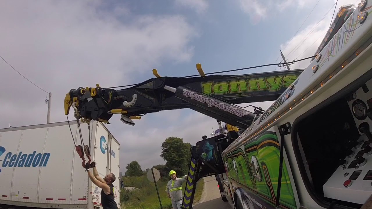 Rotator work episode 6 trailer in ditch - YouTube