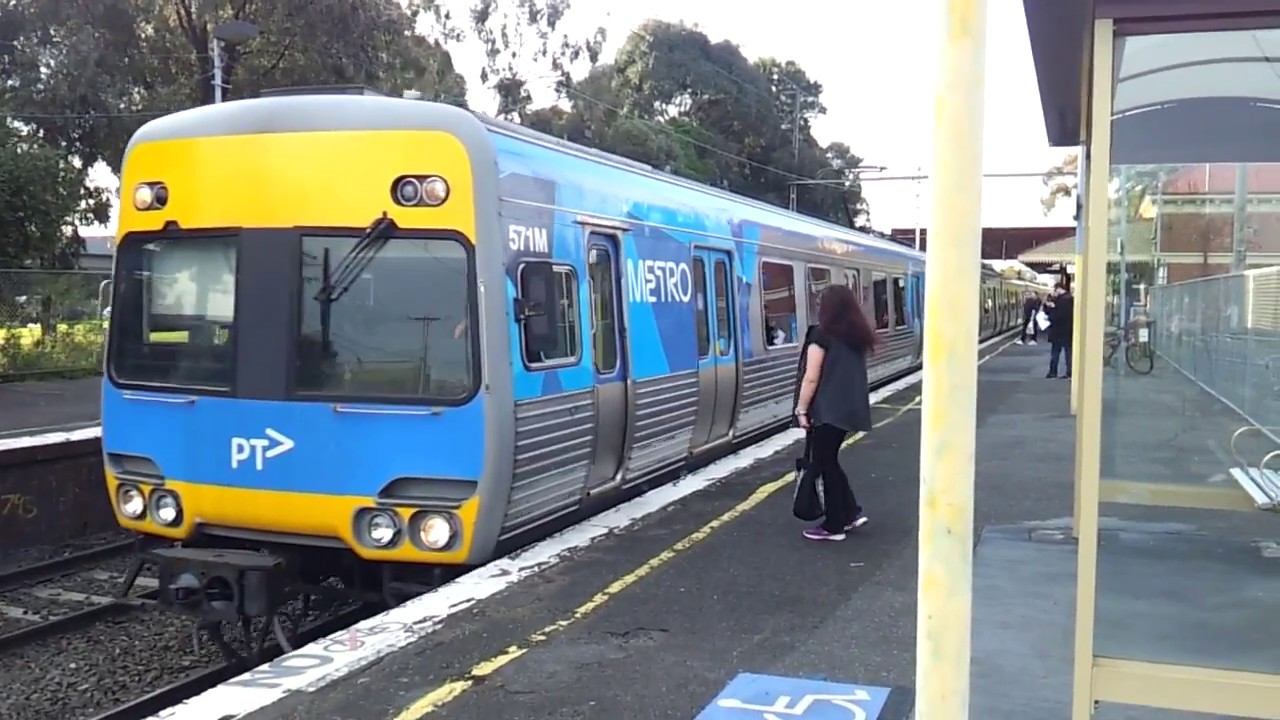 A trip up the Upfield line: Moreland to Macaulay - Metro Trains ...