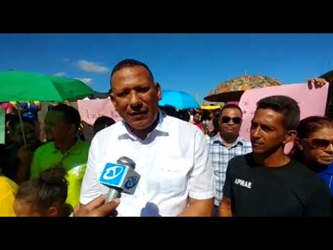 Moradores de El Caimito, municipio Jánico por terminación de escuela ...