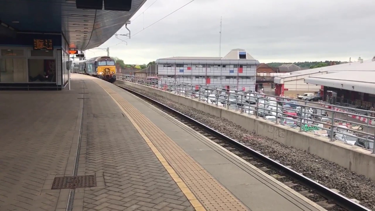 Direct Rail Services Class 57310 passes through Reading operating a GWR ...