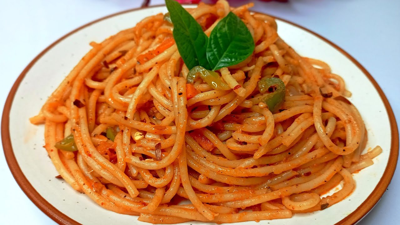 Spaghetti in Red Sauce | Homemade Red Sauce Spaghetti Pasta Recipe ...