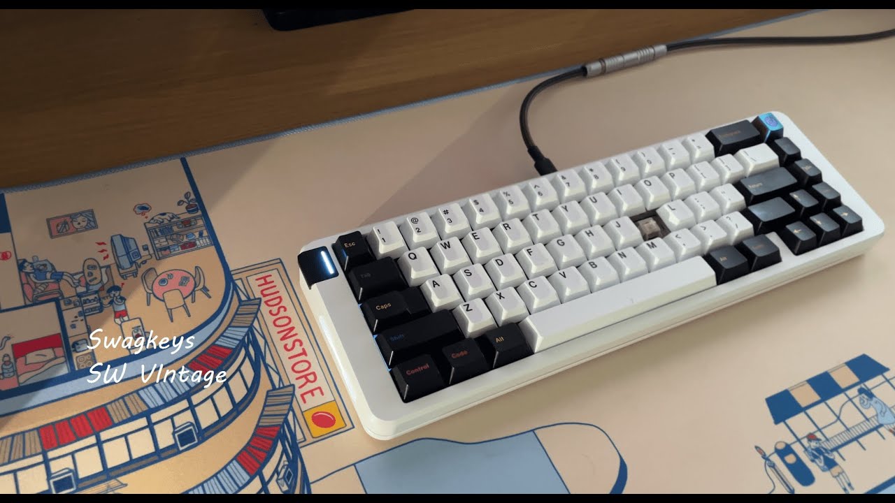Space65 R3 Pom plate Swagkeys SW VIntage 스페이스65 r3 스웨그키 빈티지 스위치 - YouTube