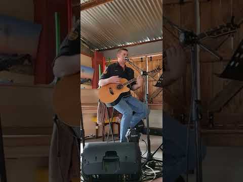 Amanda - Ivan van der Merwe (cover) - YouTube