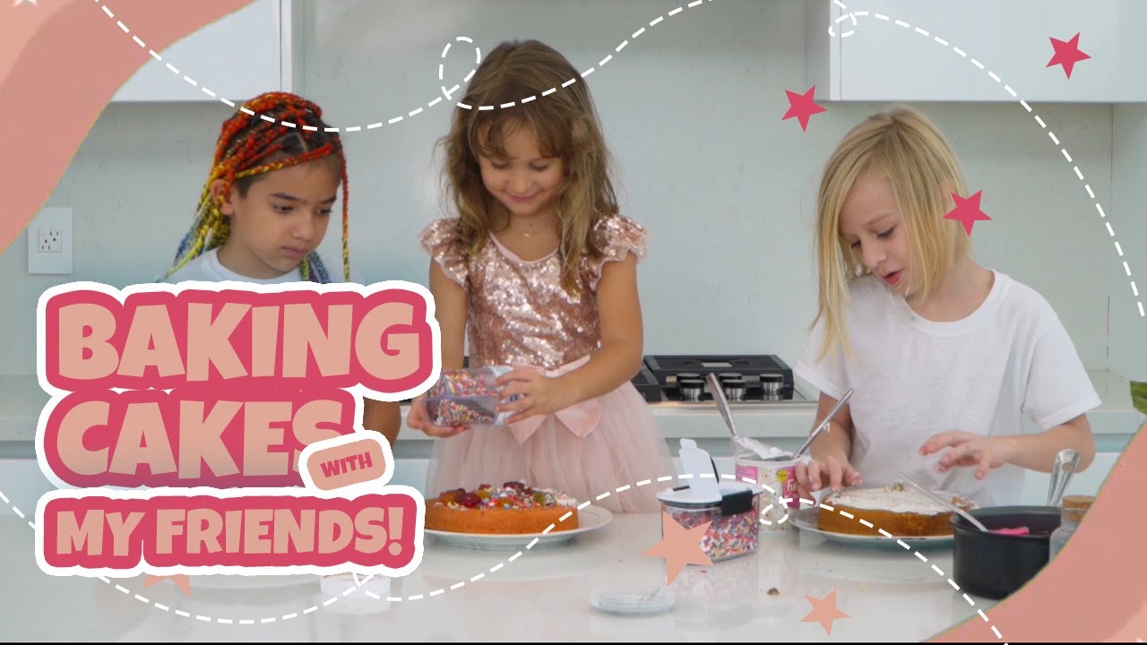 BAKING CAKES WITH MY FRIENDS! - YouTube