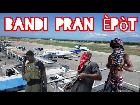 Viv Ansanm Voye Bal sou Yon Avyon Lapolis Pèdi Kontwòl - Bandi yo Vide Bal sou Yon Polisye Bwa ...