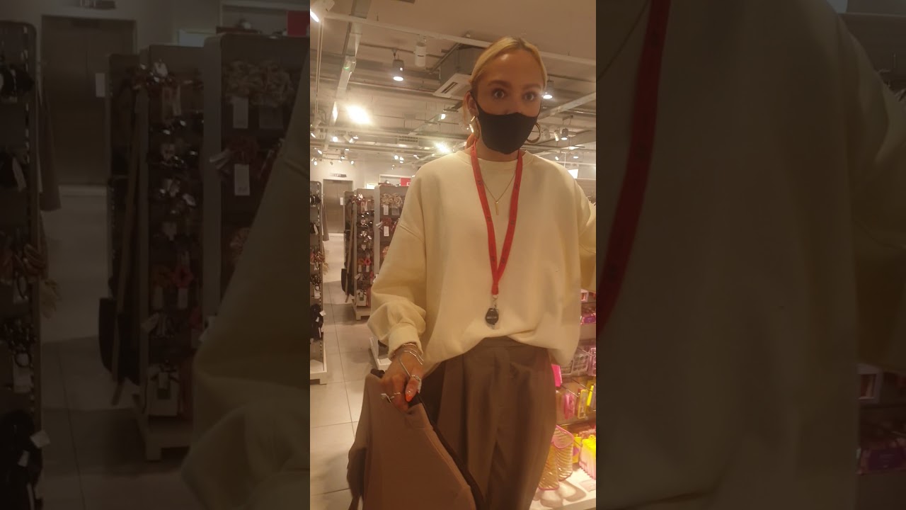 RUDE/INTIMIDATING STAFF/H&M YEOVIL,SOMERSET/PART 1 - YouTube