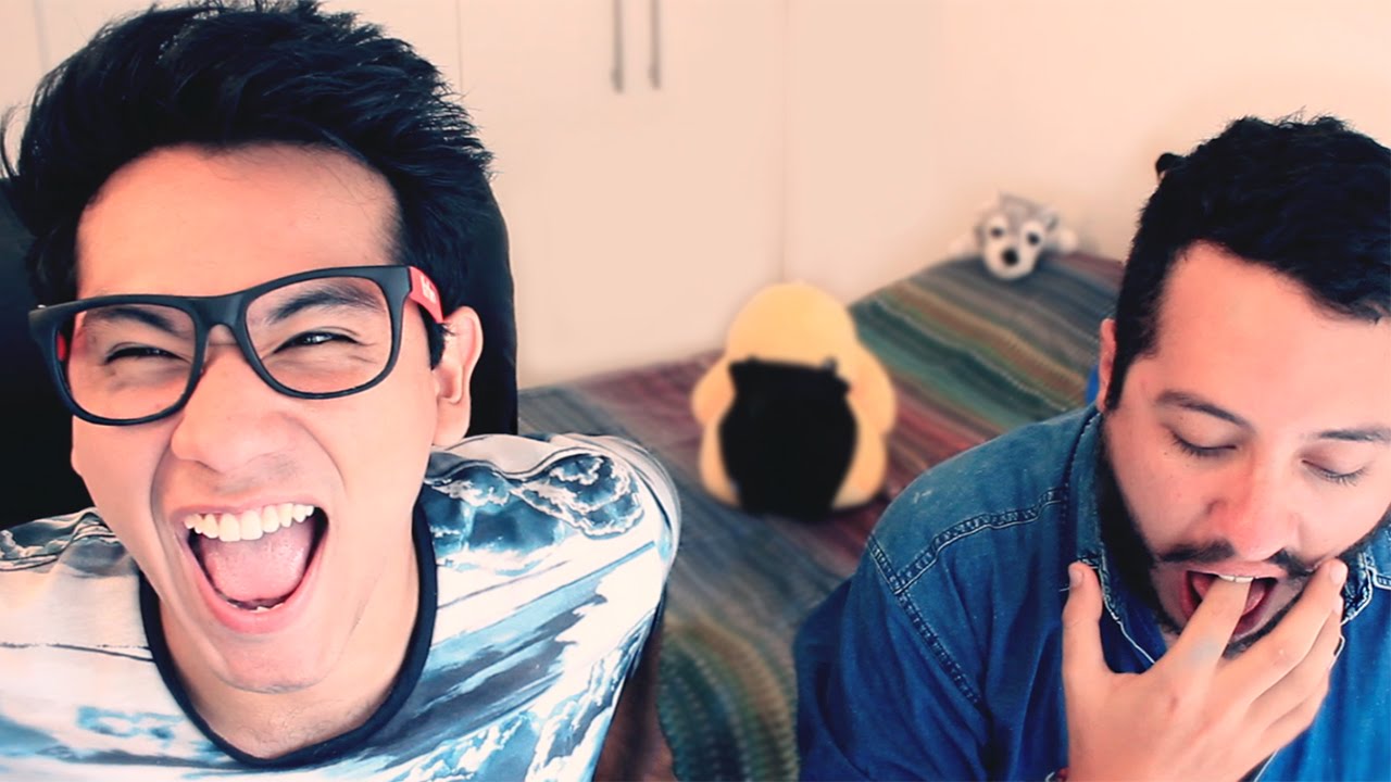 EL RETO DE LOS 7 SEGUNDOS | ANDYNSANE Y ELCHOLOMENA - YouTube