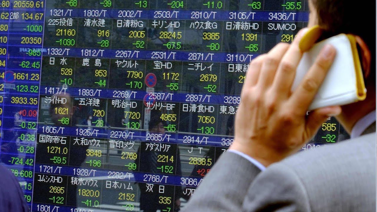 Experts say US-China trade friction resembles US-Japan trade war - YouTube