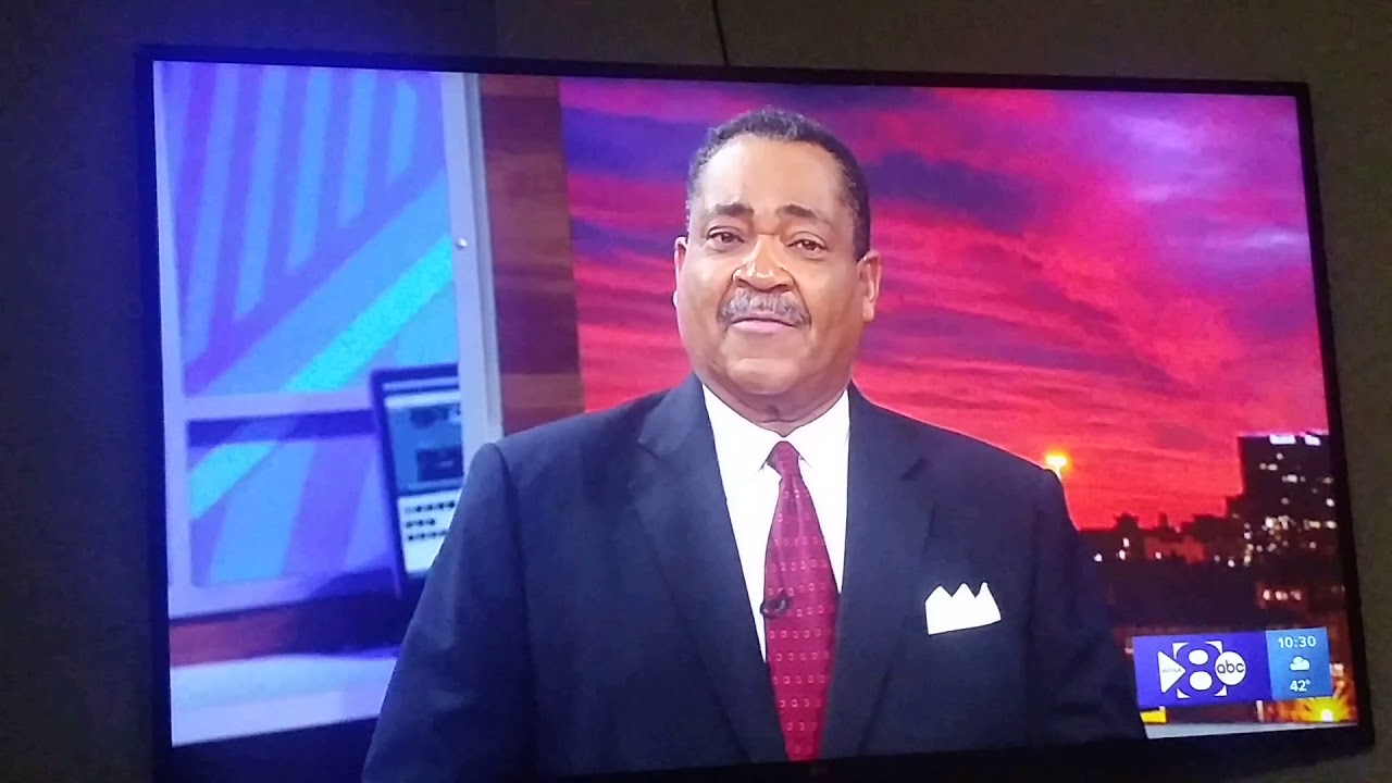 John McCaa's last 2 minutes on WFAA - YouTube