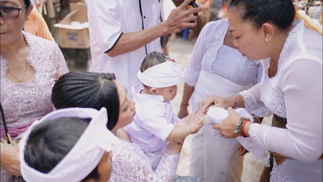 Upacara Nyambutin Putu Bagus Jordan Apurva Sayoga di iringi sekaa gong Banjar Dinas Gablogan ...