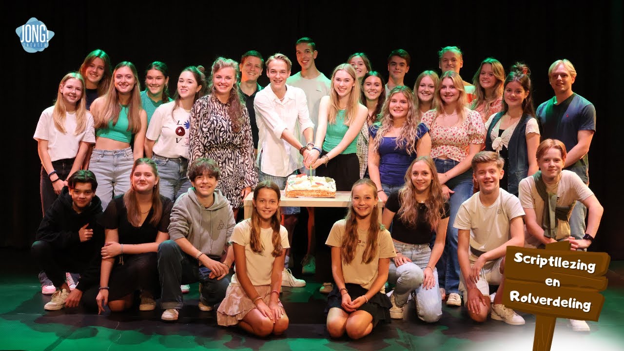 Scriptlezing & Rolverdeling Robin Hood! | StichtingJONG!Theater - YouTube