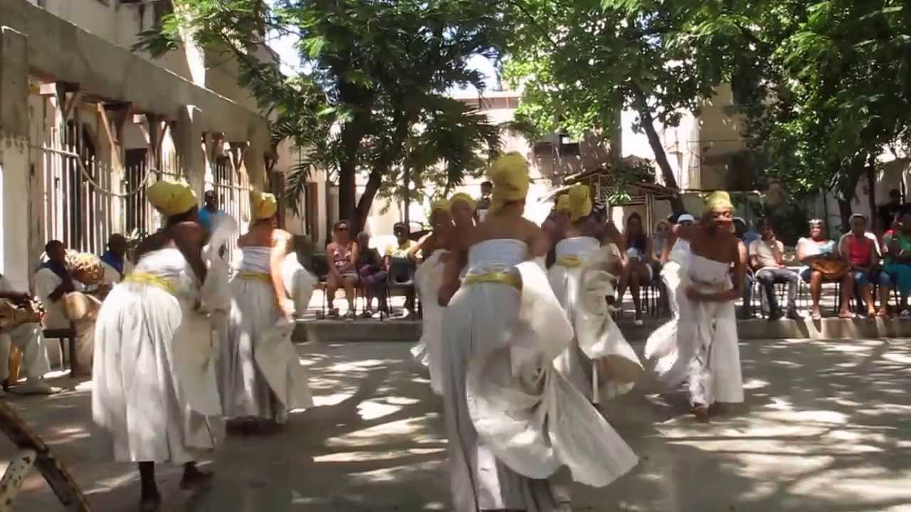 Cuban Folklore at the Palenque in Havana - YouTube