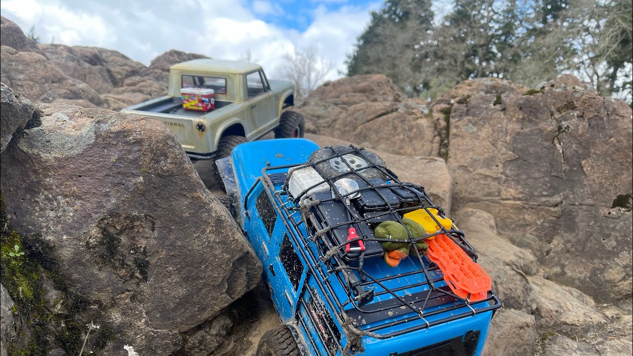 Vs410 Pro and Trx-4 Sport Crawl Session! - YouTube
