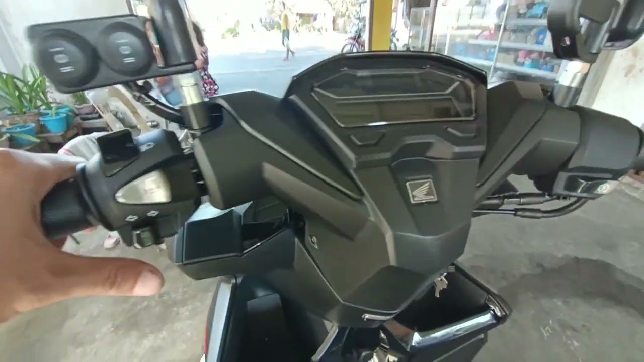 Honda click v2 2021 model matte black - YouTube