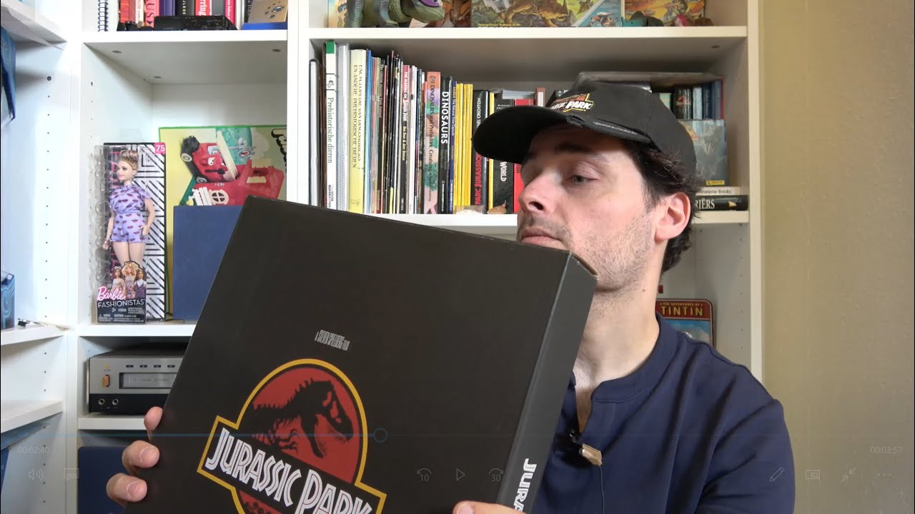 Steven Spielberg by Mattel | The best action figure of all time - YouTube