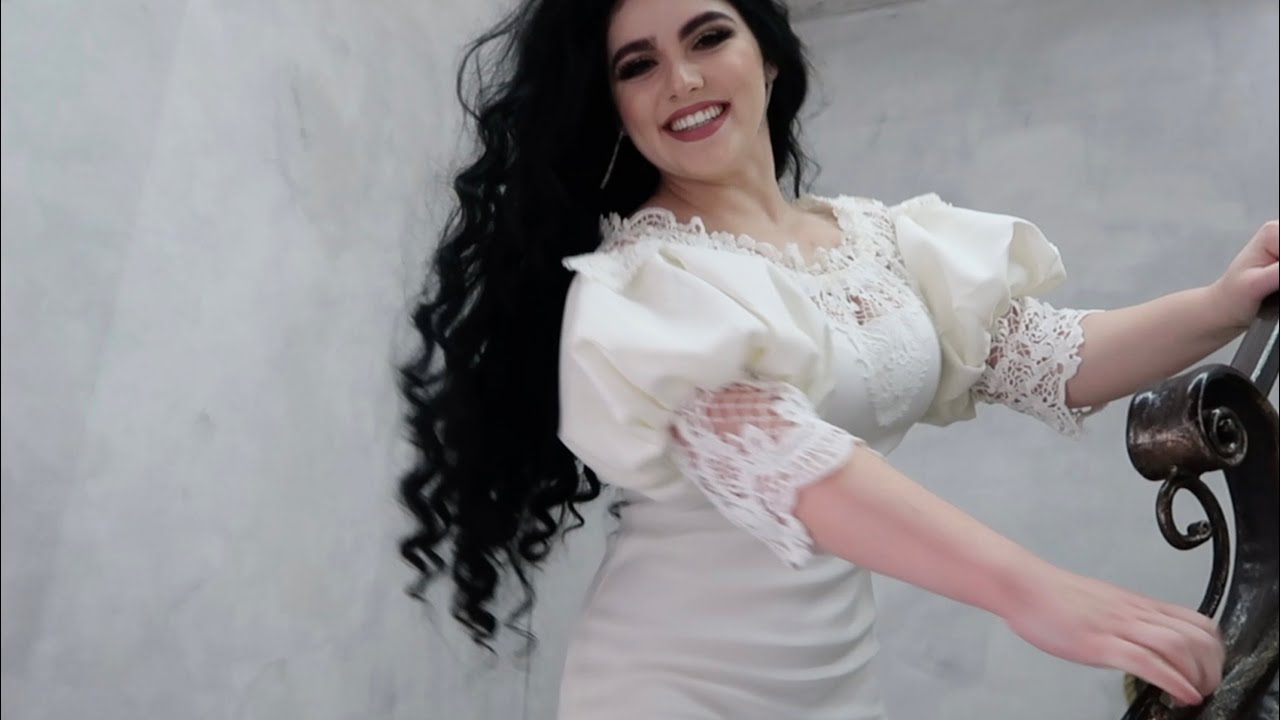 ALLA AZIZA BELLY DANCER- "DAQAT" | أللا عزيزة - دقات يسرا - YouTube