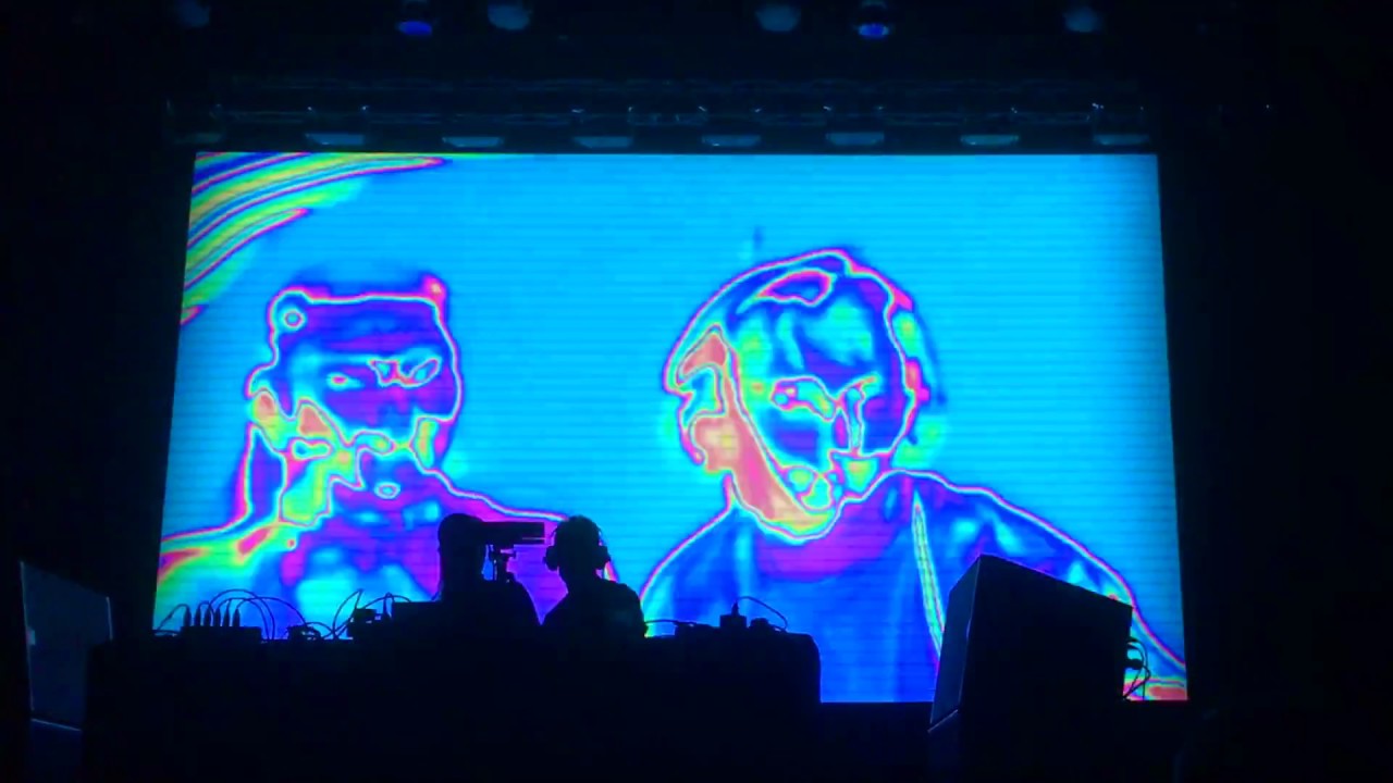 Sinjin Hawke & Zora Jones - AV Live at Sonár Barcelona 2018 - YouTube