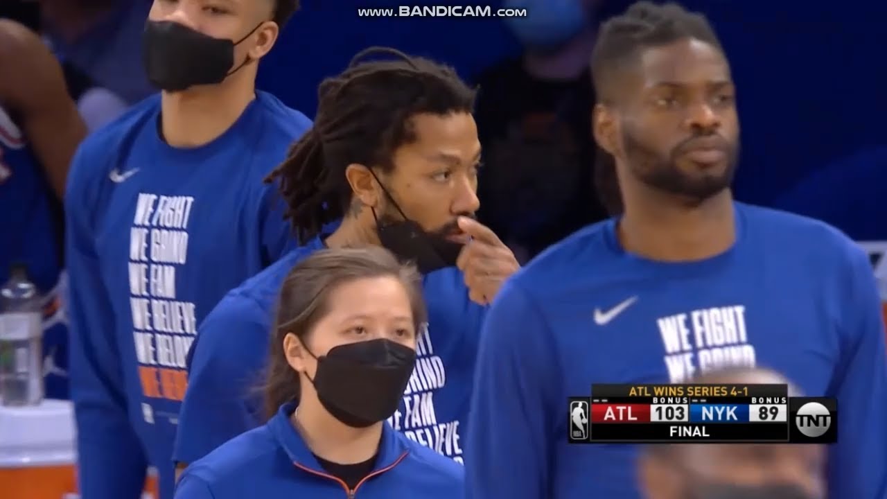 Derrick Rose In Tears As Collapsed On Court Then Trae Young Gives Warm ...