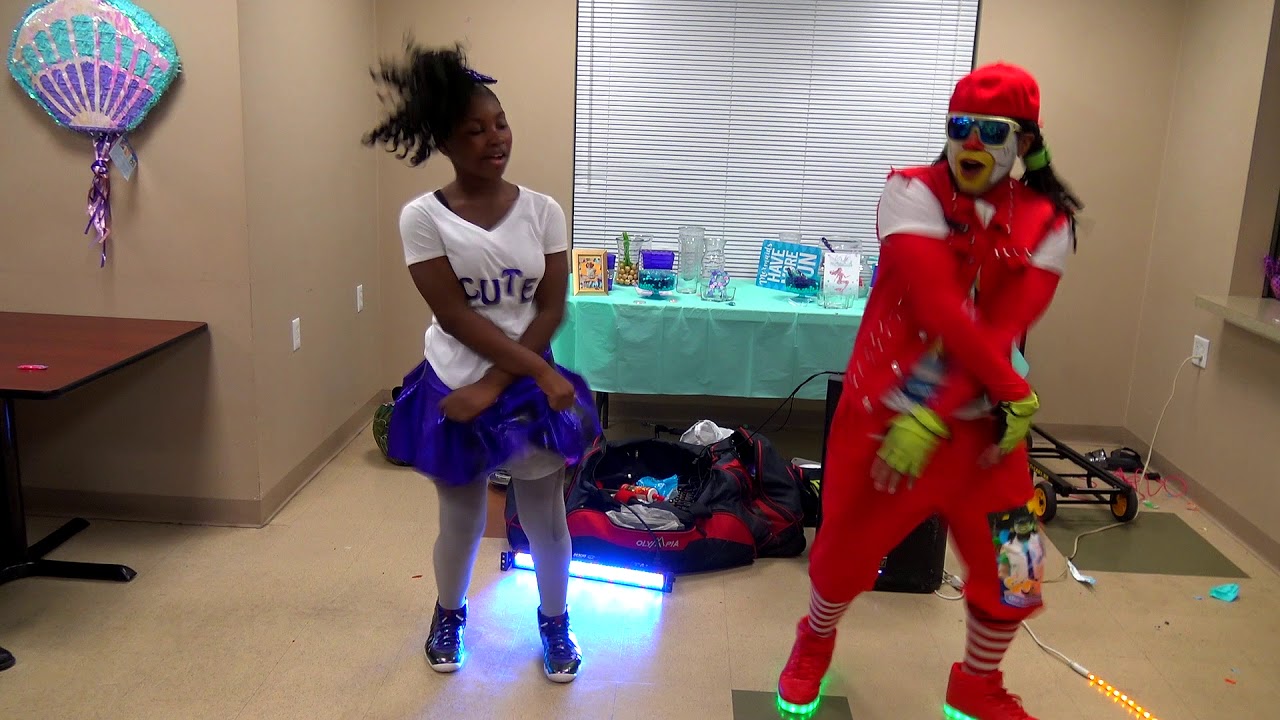 YOU KNOW I CAN CHALLENGE 12 16 18 SMILEY THE HIP HOP CLOWN - YouTube