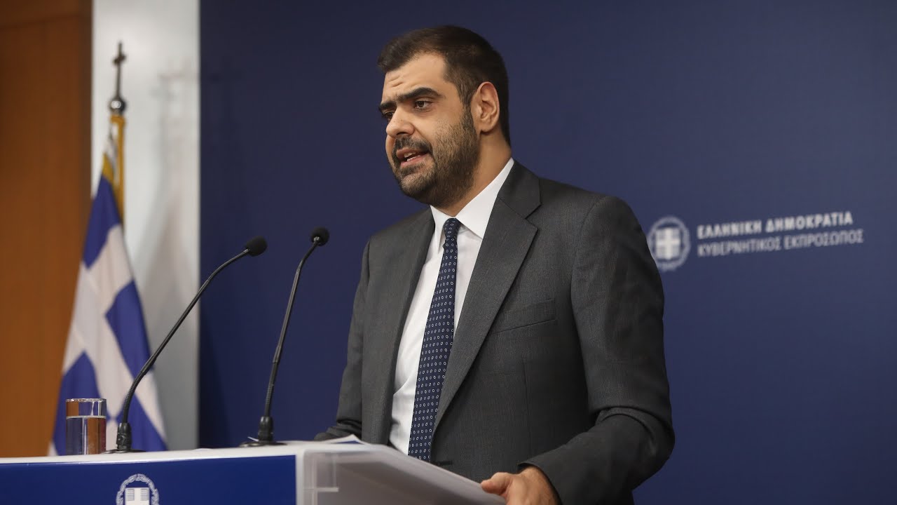 Eνημέρωση πολιτικών συντακτών από τον Κυβερνητικό Εκπρόσωπο Παύλο ...
